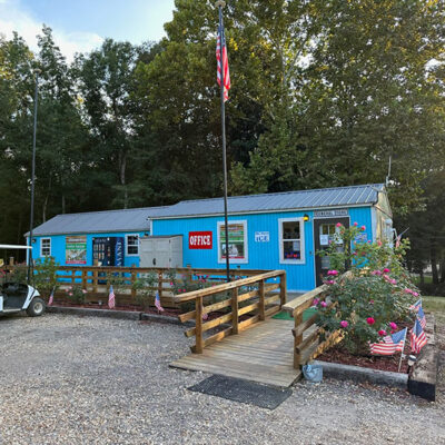Hidden Springs RV Resort – Let's Go Camping