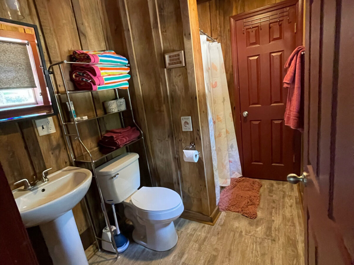 Riverfront Cabin #1 – Hidden Springs RV Resort