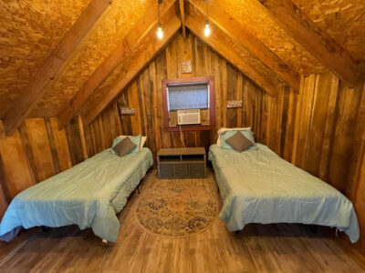 Riverview Cabin #2 – Hidden Springs RV Resort